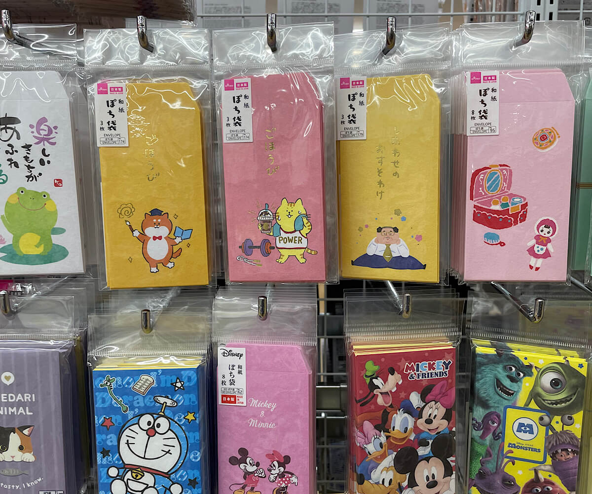 The 13 Best Products to Buy at Daiso