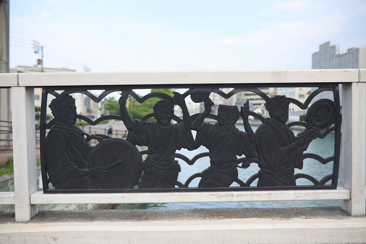 A Summer Evening Stroll Along the River, Feeling the Spirit of Awa Odori