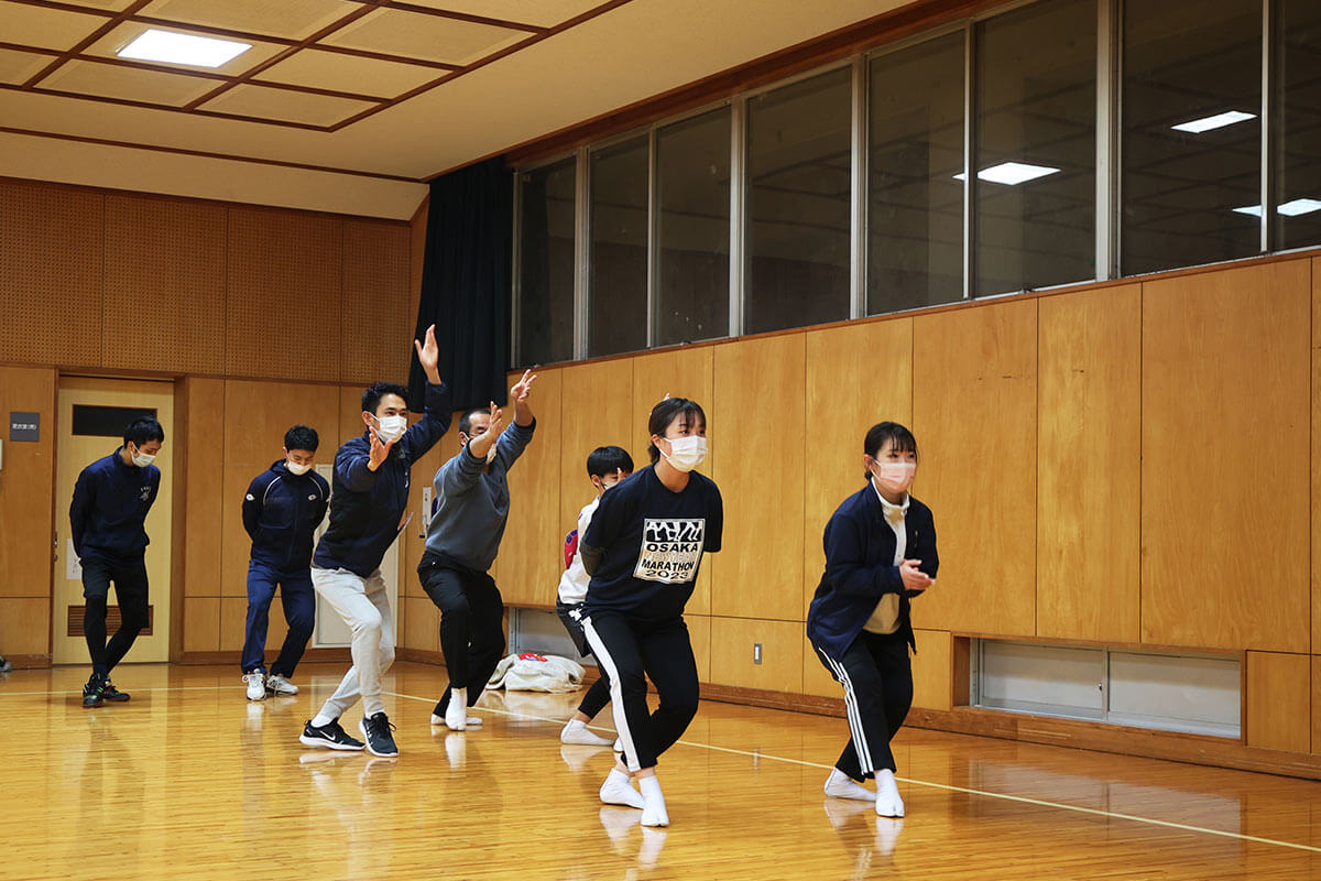 A Summer Evening Stroll Along the River, Feeling the Spirit of Awa Odori